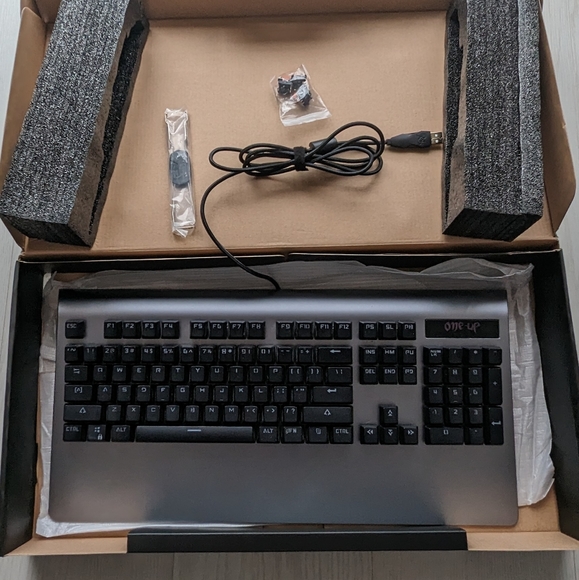 Computers, Laptops & Parts | Oneup H9 Metal Cover Optical Switch 14 ...